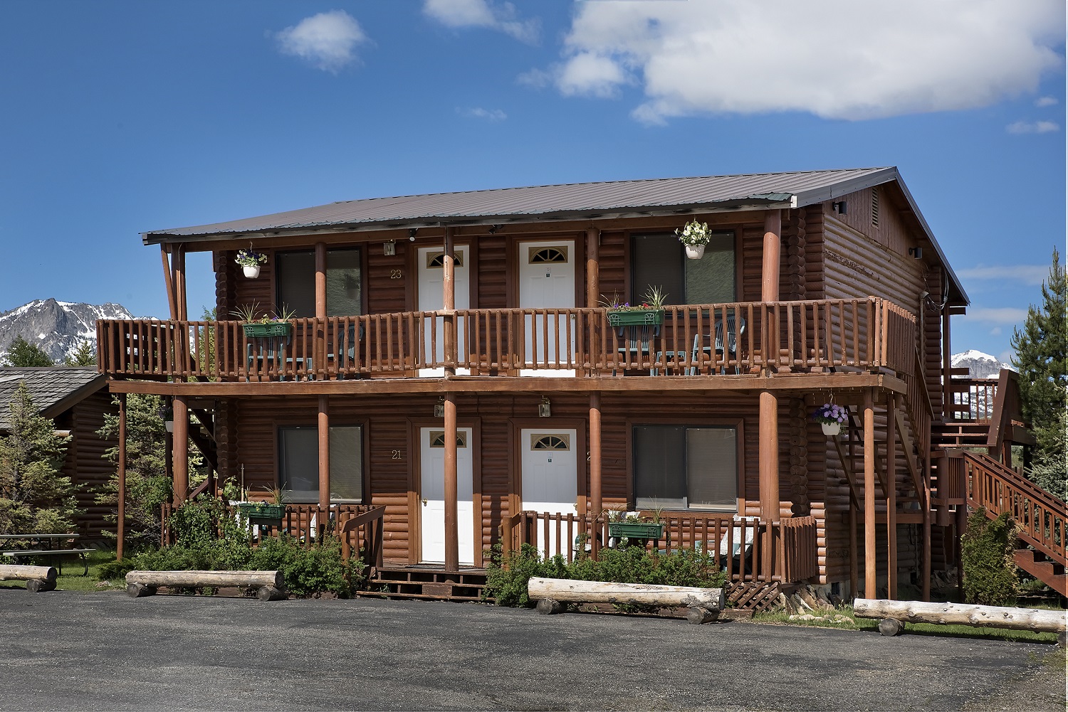 Redfish Riverside Inn - Visit Sun Valley